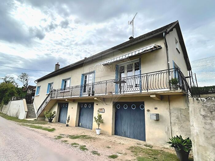 Maison à vendre - Tamnay-en-Bazois - 7 pièces - 5 chambres
