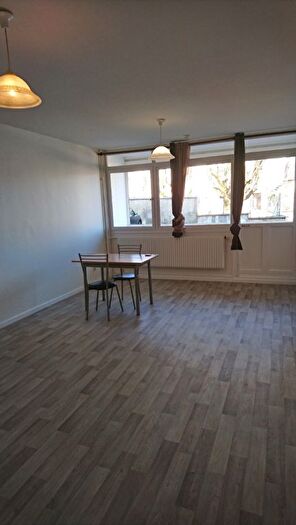Appartement 1 pièce à Oyonnax, Belmont, à louer