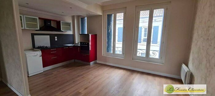 Vieil Angoulême-Centre Ville - Appartement 3 pièces à louer