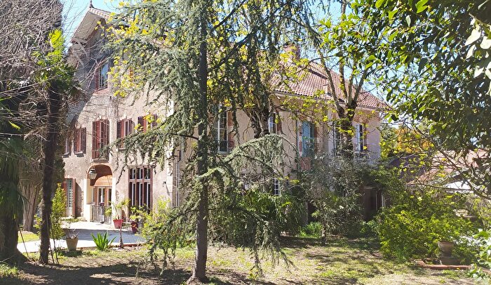 Maison 18 pièces à vendre à Malause