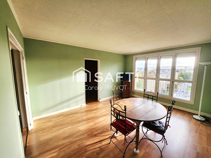 Appartement à vendre - Mantes-la-Jolie, Gassicourt - 3 pièces - 2 chambres