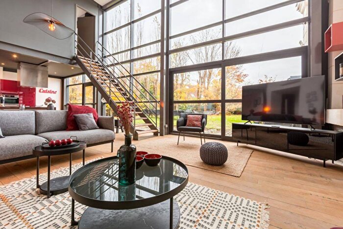 Maison à louer - Mairie, Marcq-en-Bar ul - 6 pièces - 5 chambres