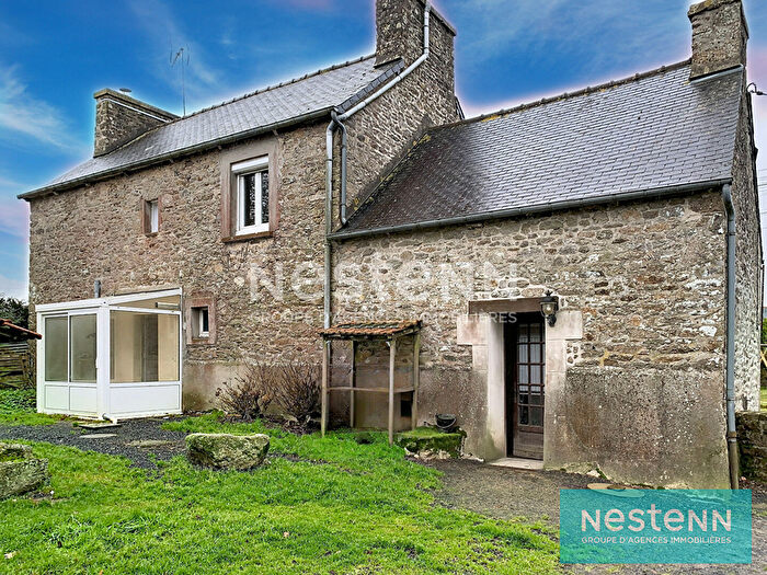 Maison à vendre - Plémy - 4 pièces - 3 chambres