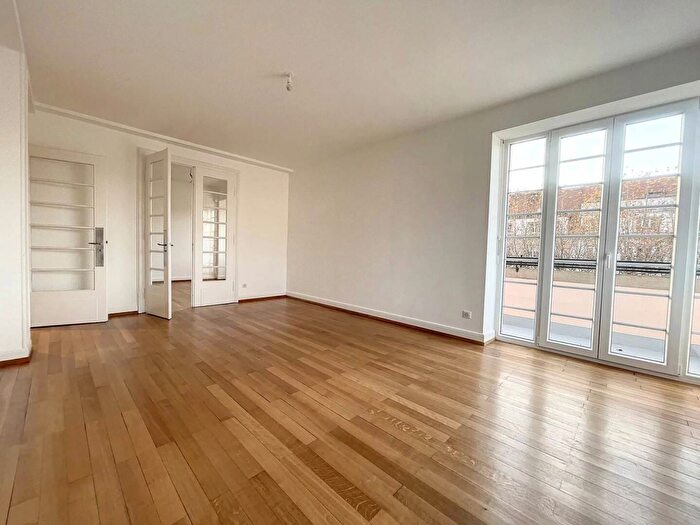 Appartement à louer - Vauban Est, Strasbourg - 4 pièces - 3 chambres