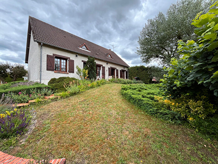 Cléry-Saint-André - Maison 5 pièces à vendre