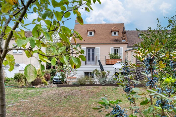 Maison 6 pièces à Gif-sur-Yvette, Abbaye, Hacquinière, à vendre
