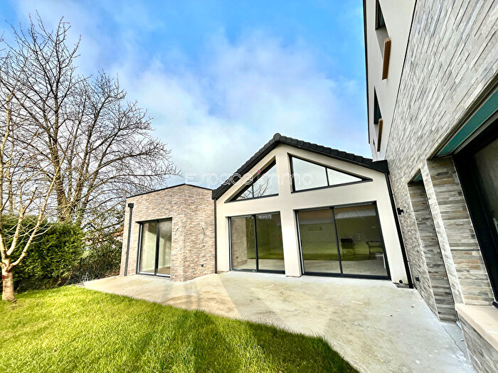 Maison à louer - Malaunay - 6 pièces - 3 chambres