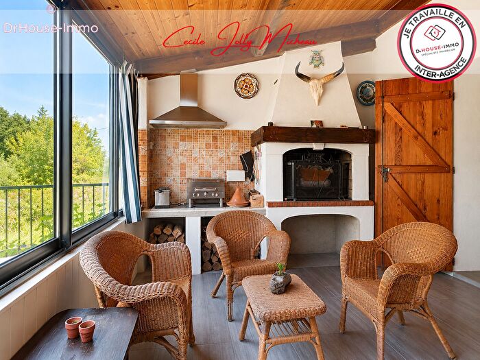 Maison 7 pièces à Anglade, à vendre