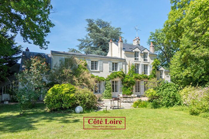 Maison à vendre - Saint-Pryvé-Saint-Mesmin - 8 pièces