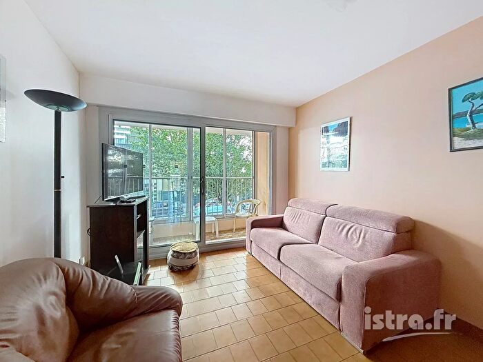 Nice, Parc Impérial, Le Piol : Appartement 3 pièces à vendre