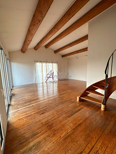 Appartement 4 pièces à louer à Sorgues, Centre-ville