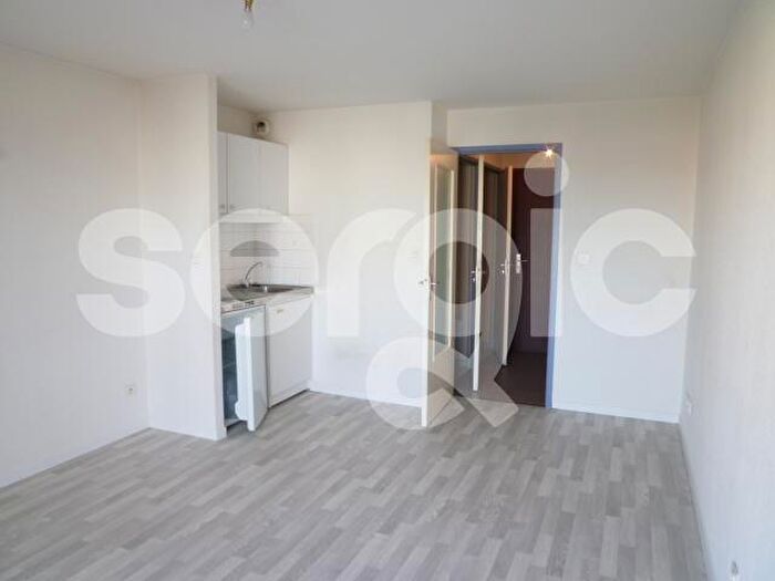 Appartement à louer - Olivet, Larry, Coin Rond, Lorette - 1 pièce