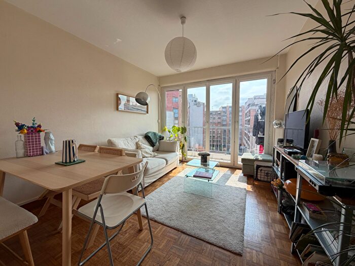 Toulouse, Saint-Georges : Appartement 3 pièces à louer