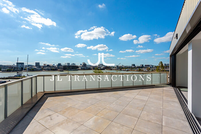 Appartement à louer - Bordeaux, Bacalan, Bordeaux Maritime - 6 pièces - 5 chambres