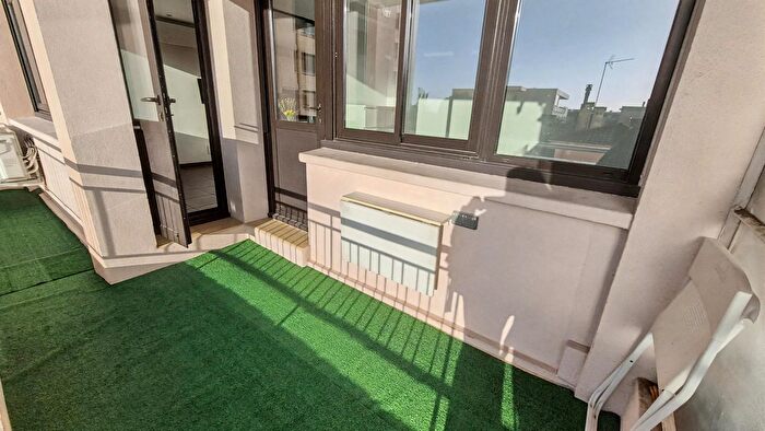 Appartement à vendre - Cannes, Petit Juas - 2 pièces - 2 chambres