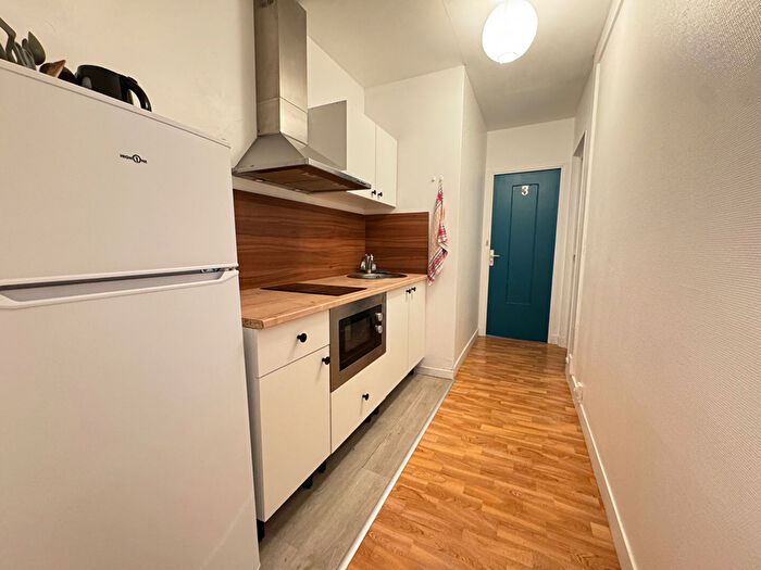 Quartiers Nord-Ouest, Villejean : Appartement 4 pièces à louer