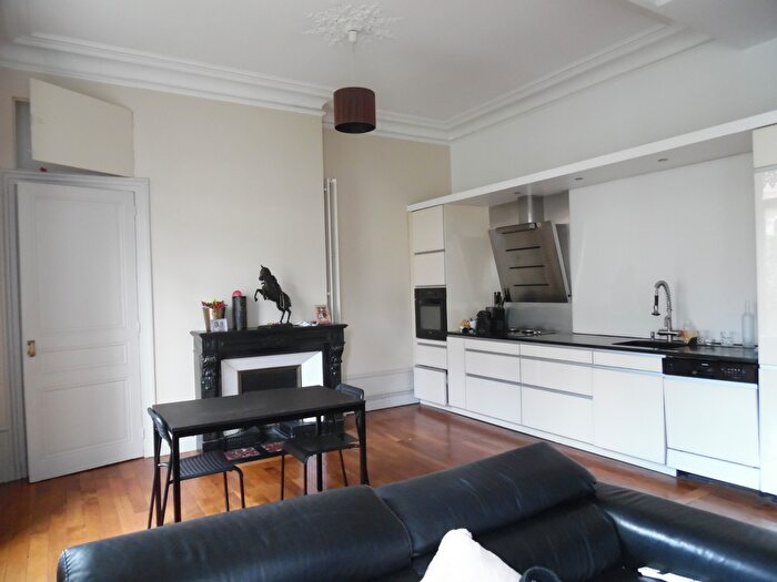 Appartement 4 pièces à louer à Grenoble, Centre-ville