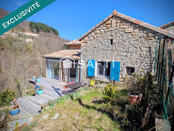 Maison à vendre - Saint-Julien-du-Gua - 4 pièces - 3 chambres