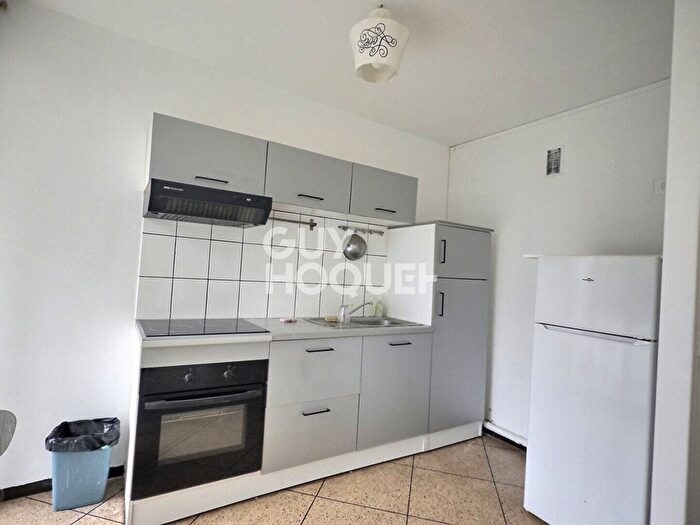 Appartement à louer - Sainte Marguerite, Marseille ème arrondissement - 2 pièces - 1 chambre