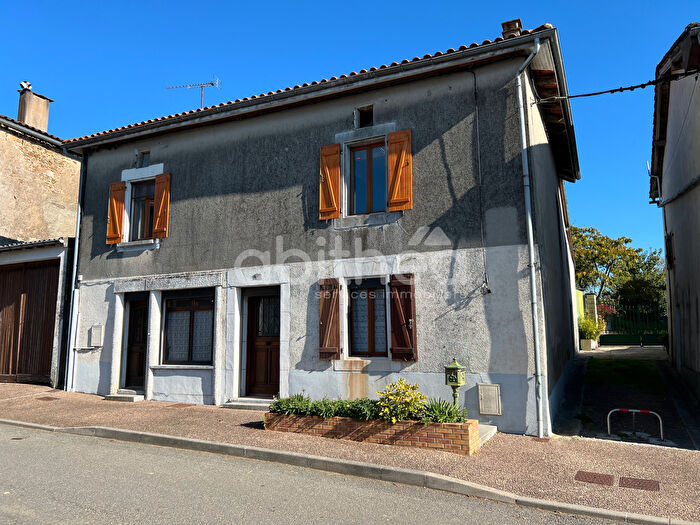Maison à vendre - Genouillac - 4 pièces - 3 chambres