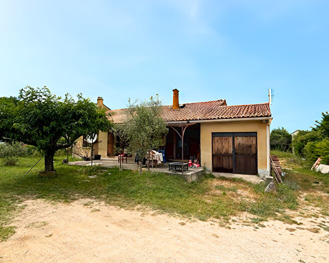 Maison à vendre - Malaucène - 4 pièces - 3 chambres