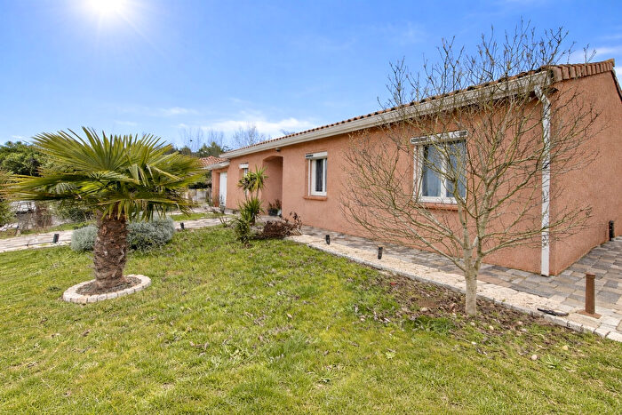 Maison à vendre - Auterive - 4 pièces - 3 chambres