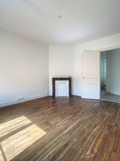 Reims, Centre-ville : Appartement 2 pièces à louer