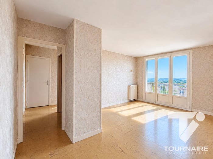 Appartement 4 pièces à Trévoux, à vendre