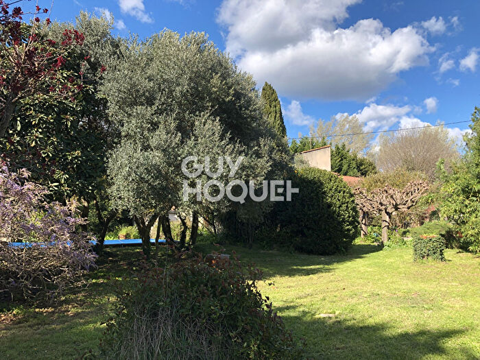 Maison 8 pièces à vendre à Beaucaire, Saint-Joseph, Route de Fourques