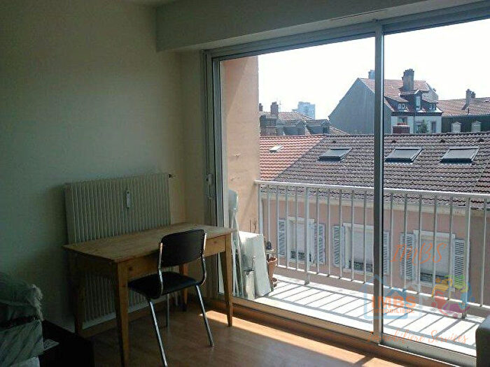 Appartement à louer - Mulhouse, Daguerre - 1 pièce - 1 chambre