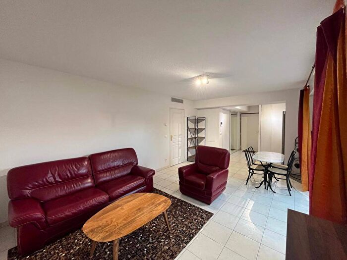 Les Chauvinets, Manosque - Appartement 2 pièces à louer