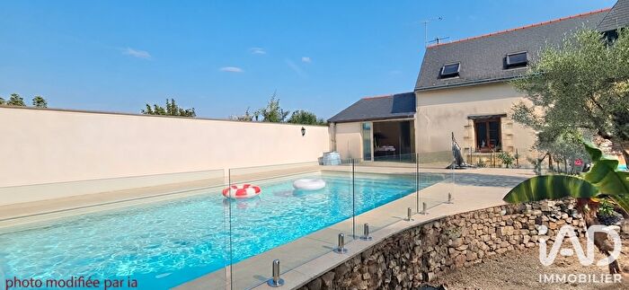 Maison 8 pièces à Saint-Saturnin-sur-Loire, à vendre