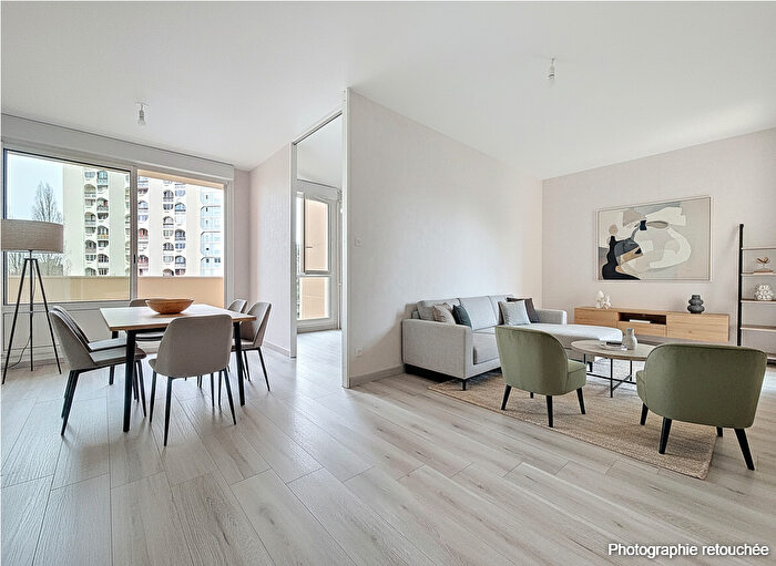 Appartement à louer - Angers, Roseraie - 2 pièces - 1 chambre