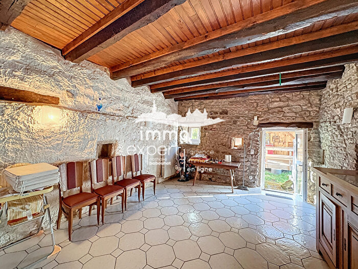 Vioménil : Maison 8 pièces à vendre