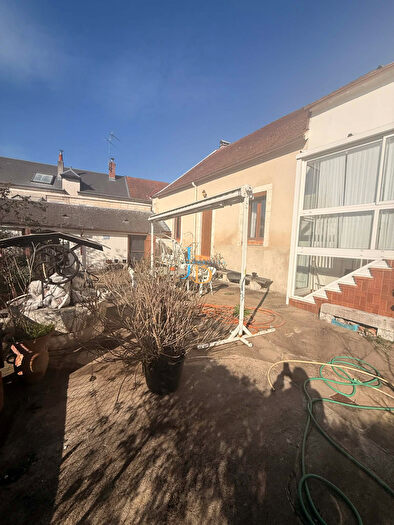 Maison à vendre - Bourges, Aéroport, Vauvert, Pierrelay, Pissevieille - 6 pièces - 4 chambres