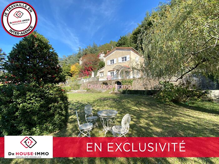 Maison à vendre - Vals-les-Bains - 4 pièces - 3 chambres