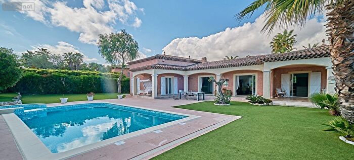 Saint-Raphaël, Centre-ville - Maison 6 pièces à vendre