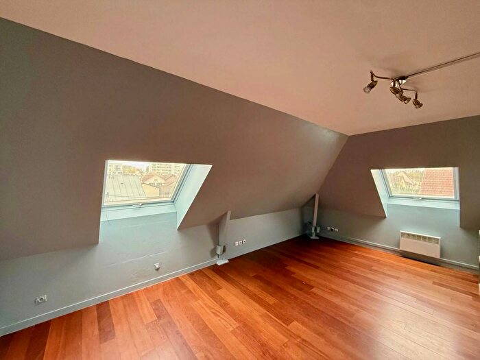 Appartement à louer - Deuil-la-Barre - 3 pièces - 2 chambres