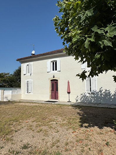 Maison 7 pièces à Vicq-d'Auribat, à vendre