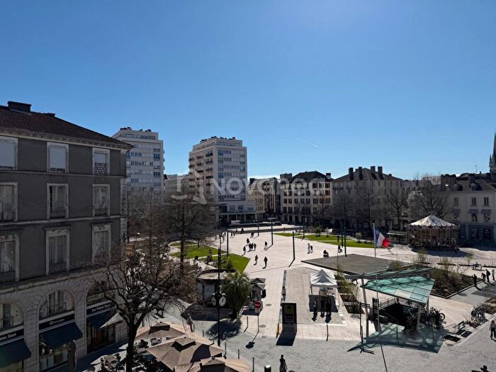 Appartement à vendre - Pau, Centre-ville - 1 pièce