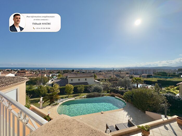 Maison 5 pièces à vendre à Cagnes-sur-Mer, Le Val Fleuri