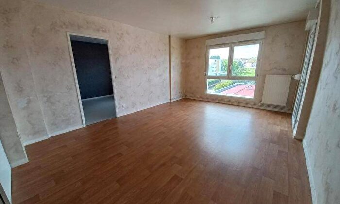 Appartement 4 pièces à louer à Lorette