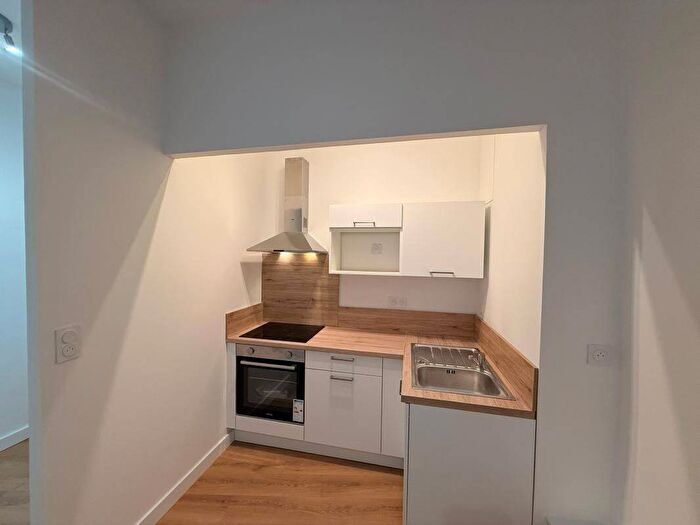 Appartement 3 pièces à Marcillac-Vallon, à louer