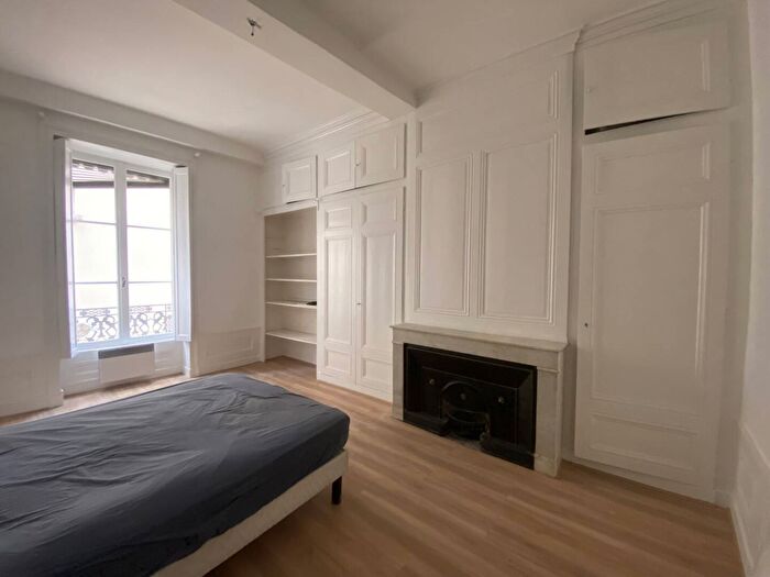 Appartement à louer - Lyon er arrondissement - 3 pièces - 2 chambres
