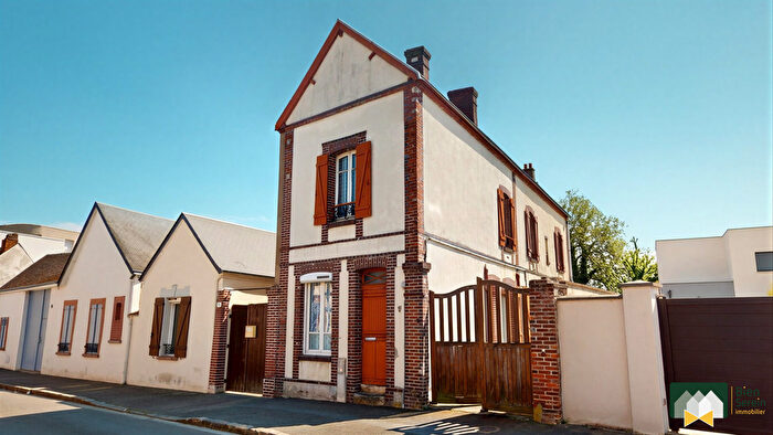Mainvilliers : Maison 4 pièces à vendre
