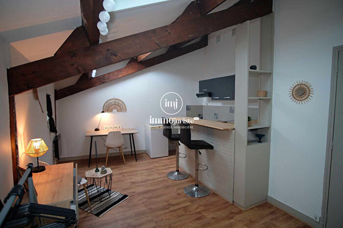 Appartement 1 pièce à Limoges, Centre-ville, Hôtel de Ville, Emailleurs, à louer