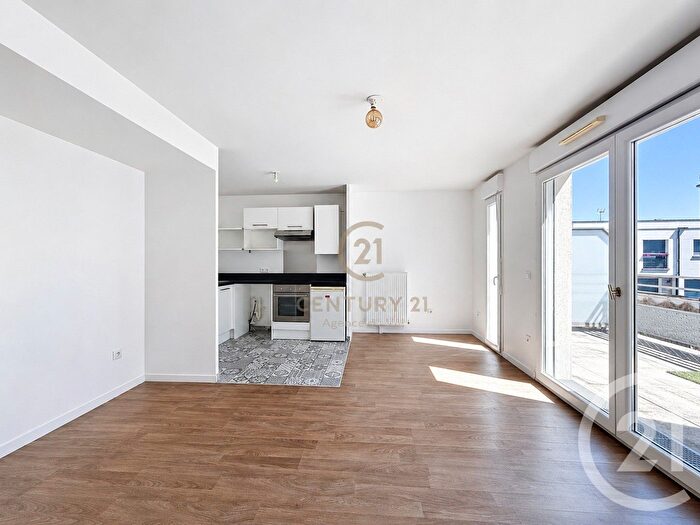 Appartement 3 pièces à Champs-sur-Marne, Centre-ville, à vendre