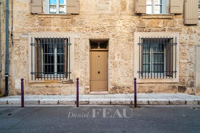 Maison à vendre - Tarascon, Centre-ville, Château, Condamine - 8 pièces - 5 chambres