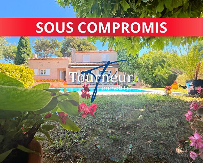 Maison à vendre - Six-Fours-les-Plages, Font de Fillol, Rayolet, Le Brusc - 7 pièces - 5 chambres