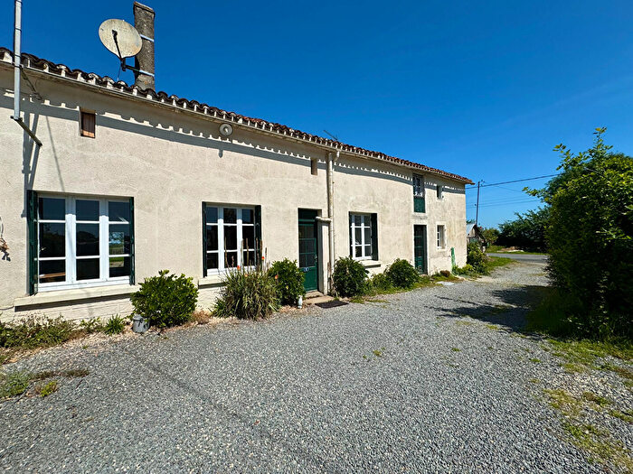 Maison 7 pièces à vendre à La Forêt-sur-Sèvre